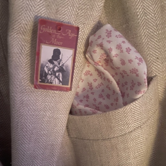 Accessories | Lapel Brooch Pin The Golden Age Of The Moor | Poshmark